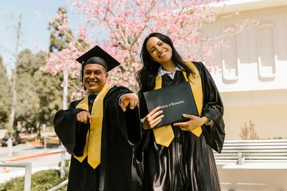 For-Profit vs. Nonprofit Colleges: Explaining the Difference in 2026 ...