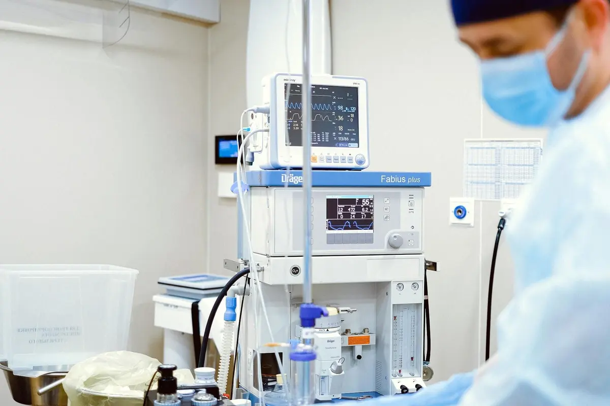 2026 How To Become an ICU Nurse: Salary & Career Paths | Research.com